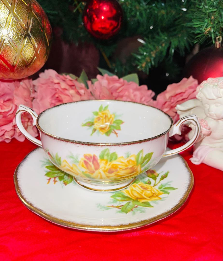 Royal Albert Yellow tea rose, Furniture & Home Living, Kitchenware ...