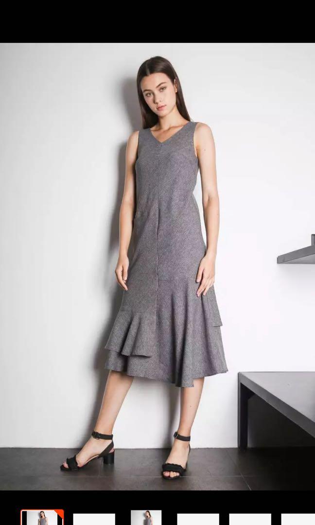 Salient label dress, Women's Fashion, Dresses & Sets, Dresses on Carousell