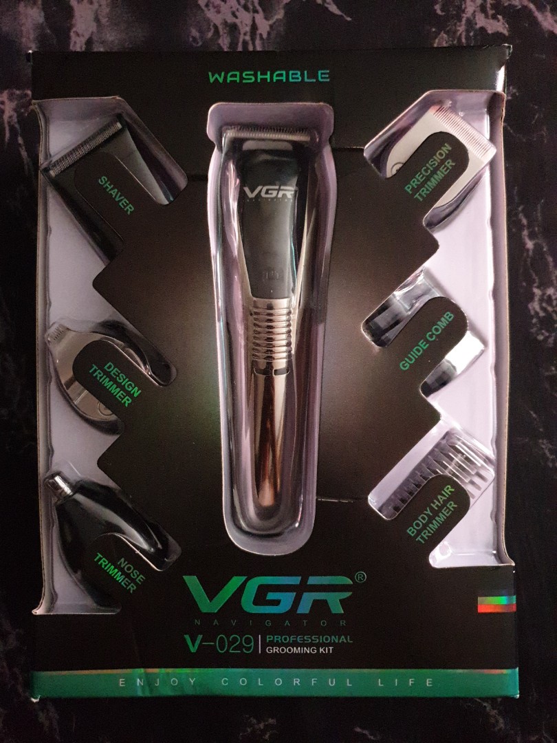 VGR V-029 Professional Grooming Set, Beauty & Personal Care, Men's Grooming on Carousell