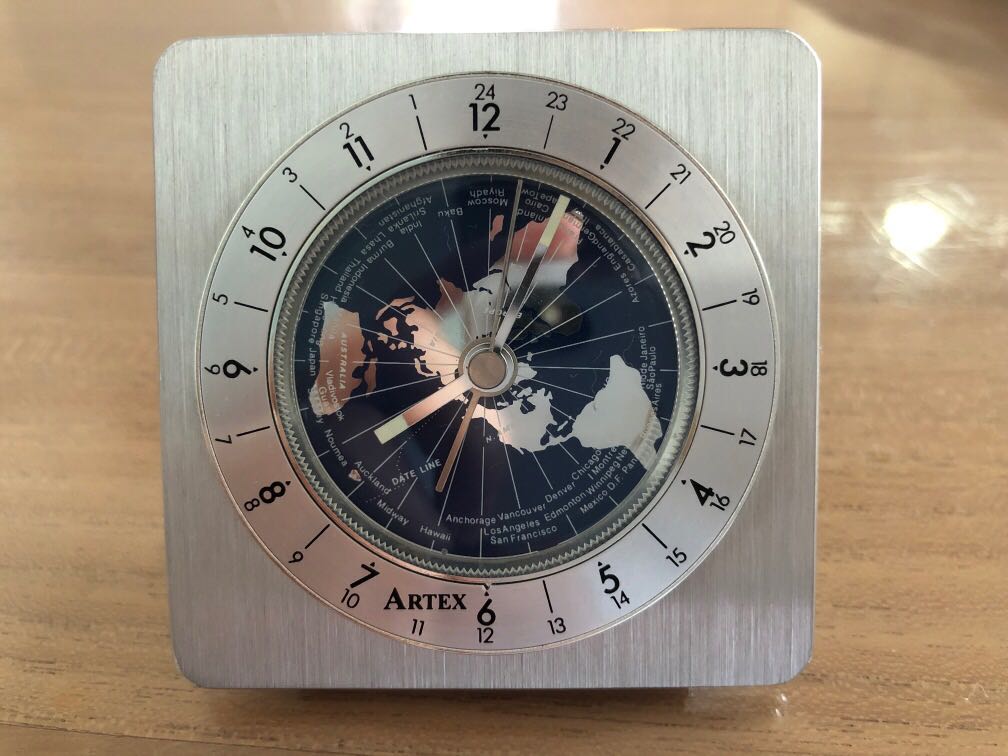 Artex - travel alarm clock, 傢俬＆家居, 家居裝飾, 時鐘 - Carousell