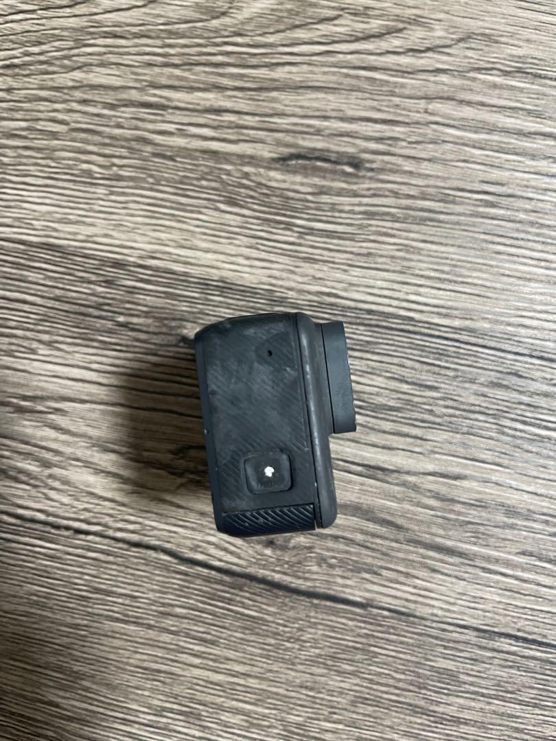 Broken GoPro Hero Black 6 (JUNK), Photography, Cameras on Carousell