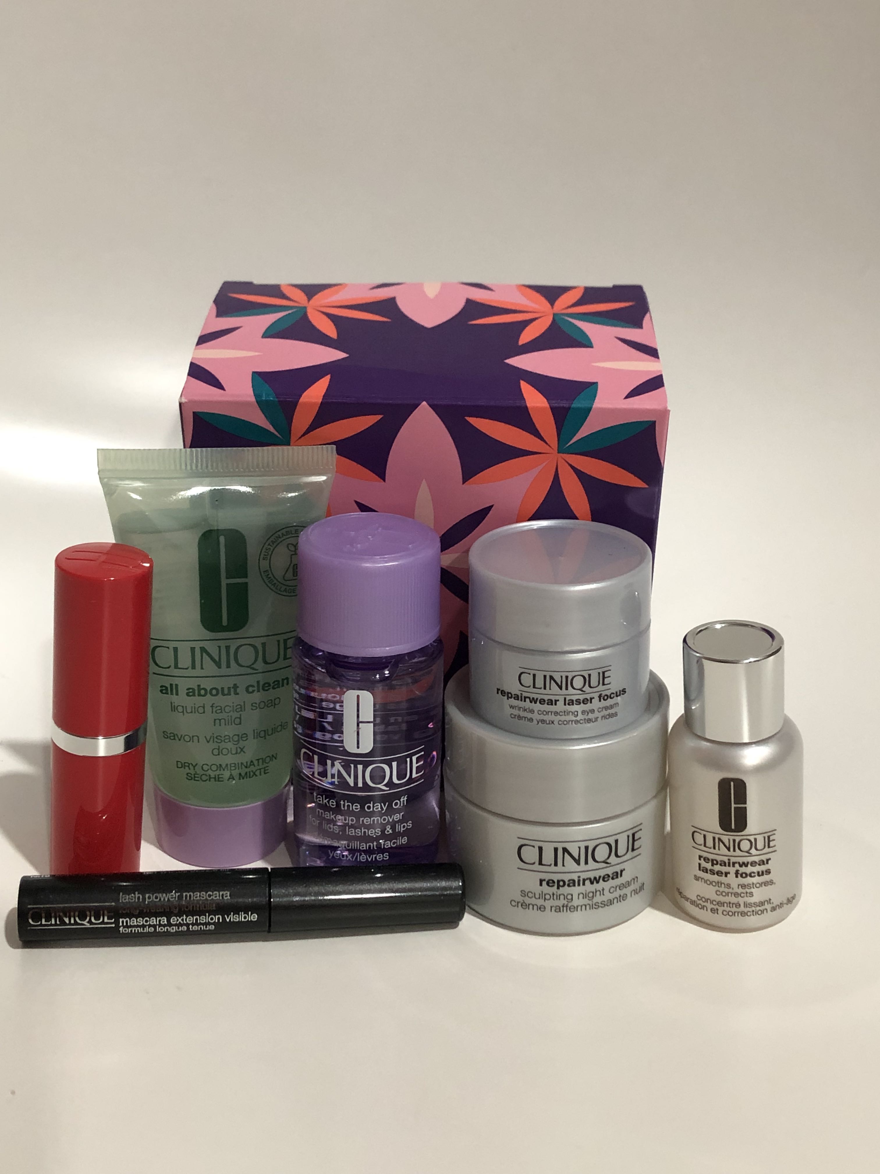 CLINIQUE Gift Set 7 items, Beauty & Personal Care, Face, Face Care on ...