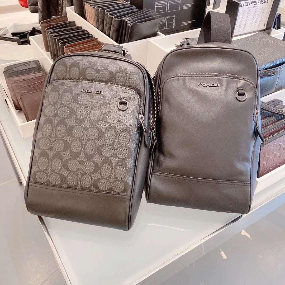 Coach Graham Pack in Signature Canvas, Men's Fashion, Bags, Sling Bags ...