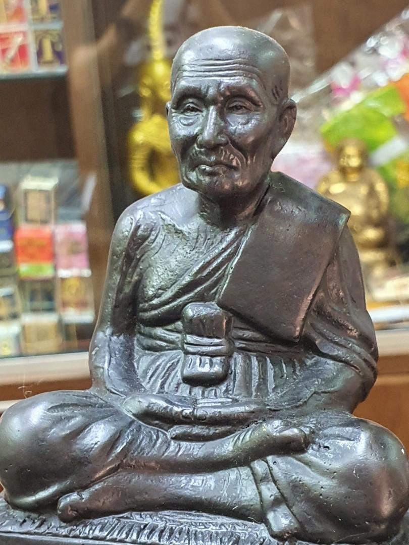 Lp Thuad Bucha, Hobbies & Toys, Memorabilia & Collectibles, Religious ...