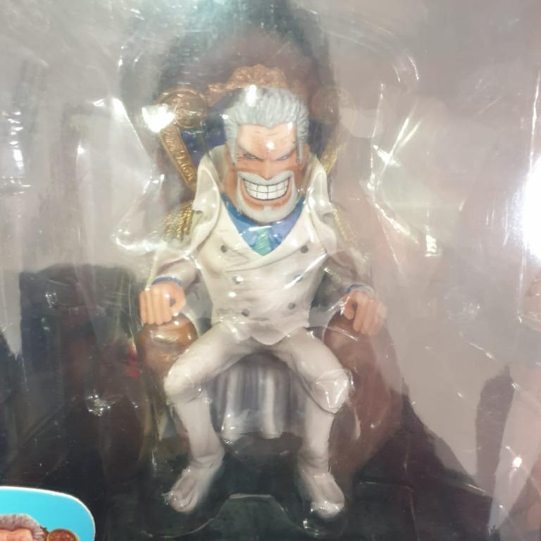 One Piece Garp (Sitting pose), Hobbies & Toys, Collectibles ...