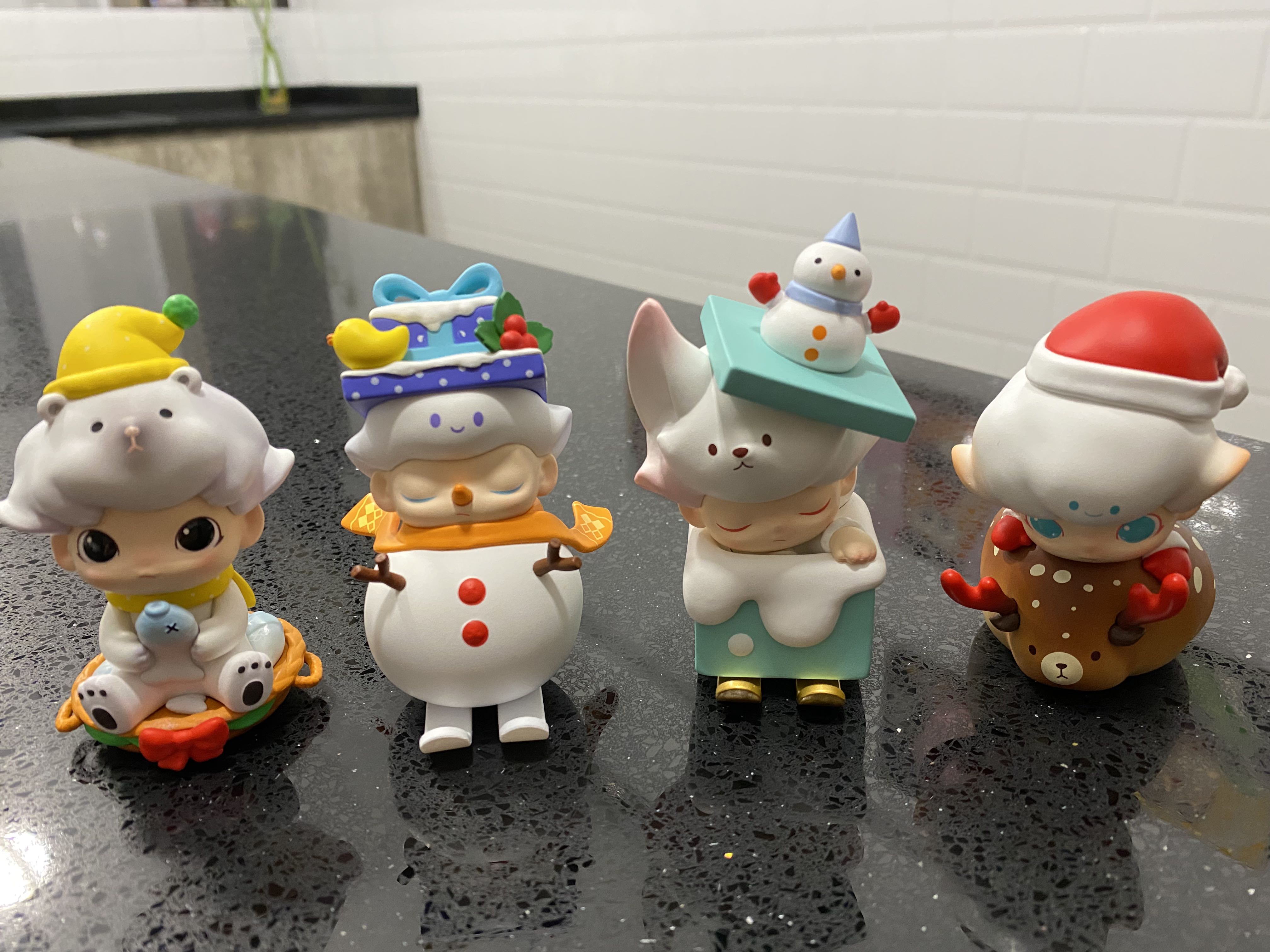 Popmart Dimoo Xmas, Hobbies & Toys, Toys & Games on Carousell