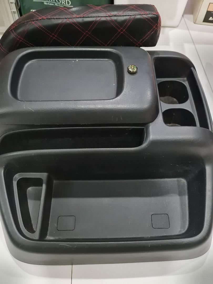 Toyota Hiace Commuter centre console (original), Car Accessories ...