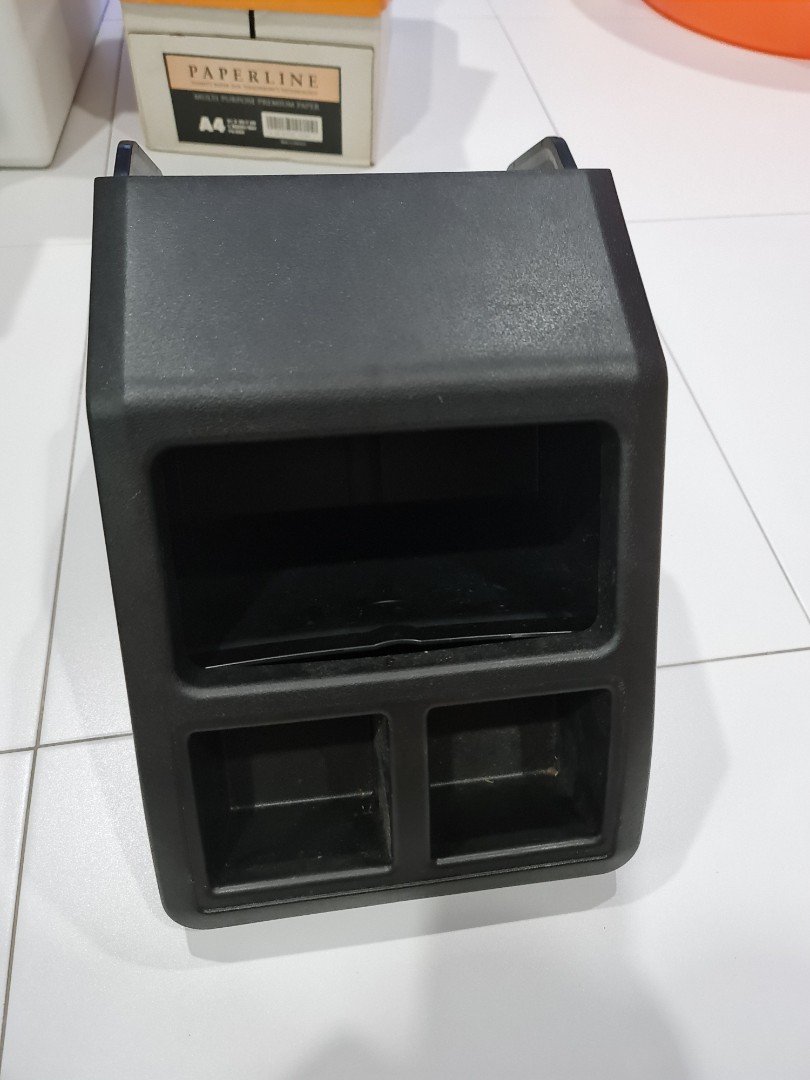 Toyota Hiace Commuter Front Storage Box (between dashboard and center ...