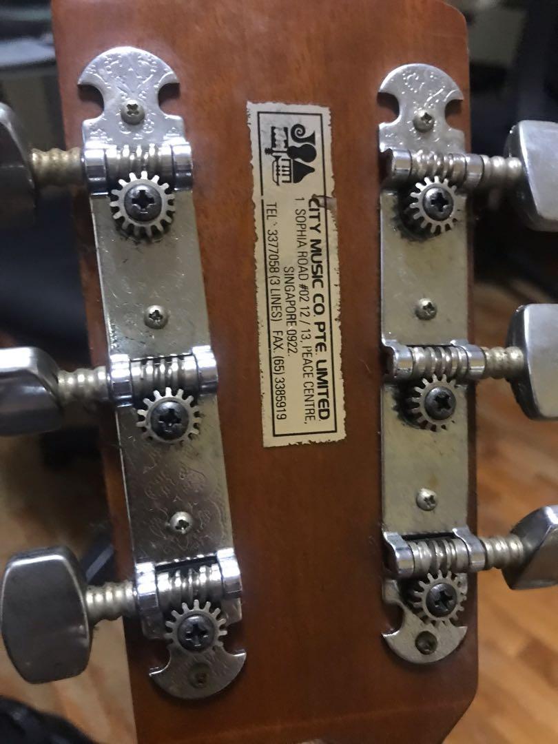 Vintage Hondo Guitar, Hobbies & Toys, Music & Media, Musical ...