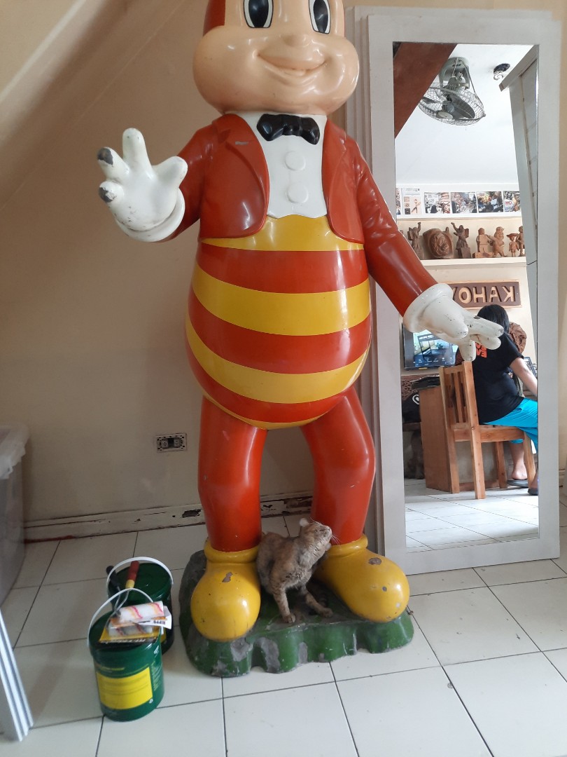 Vintage Jollibee Statue, Hobbies & Toys, Toys & Games on Carousell