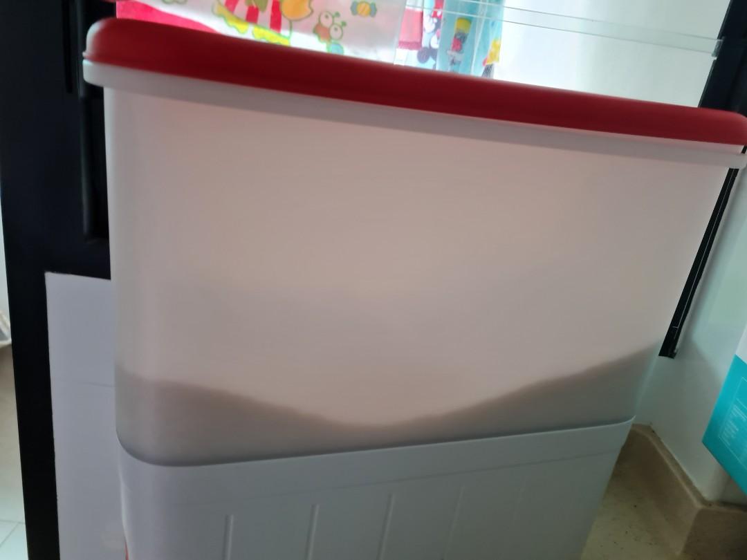 10kgs Tupperware Rice Container., Furniture & Home Living, Kitchenware ...