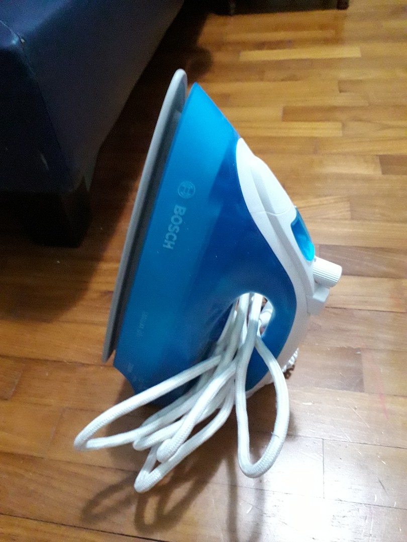 Bosch Iron, TV & Home Appliances, Irons & Steamers on Carousell