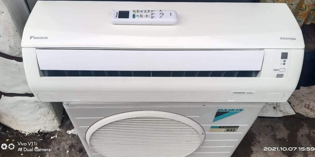 Daikin 1hp INVERTER!, TV & Home Appliances, Air Conditioning and ...
