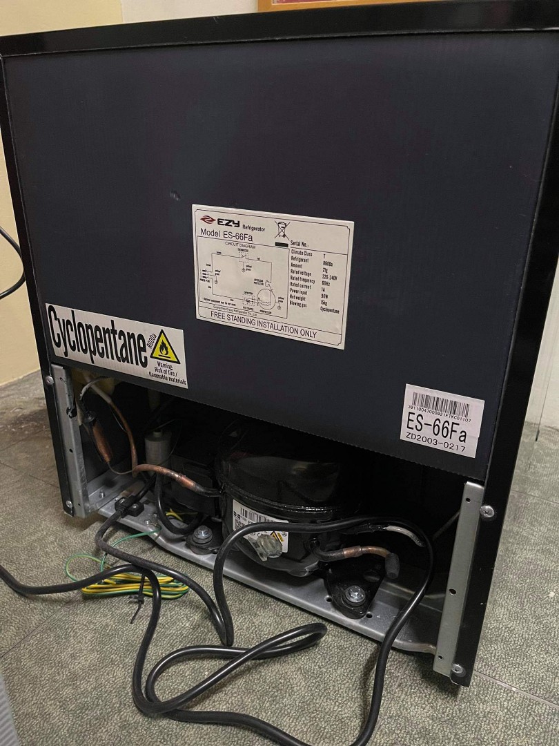 Ezy Mini Bar Ref, TV & Home Appliances, Kitchen Appliances ...