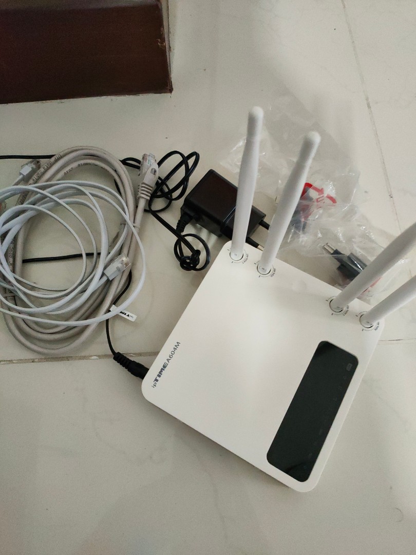 Iptime A604M for free, Computers & Tech, Parts & Accessories, Networking on Carousell