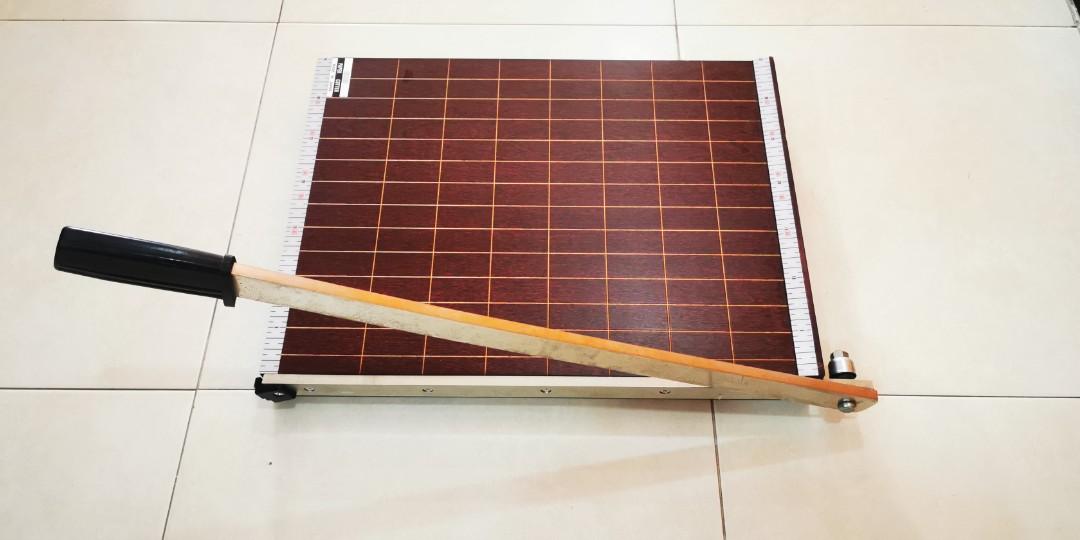 Miki Paper Cutter (Japan), Hobbies & Toys, Stationery & Craft ...