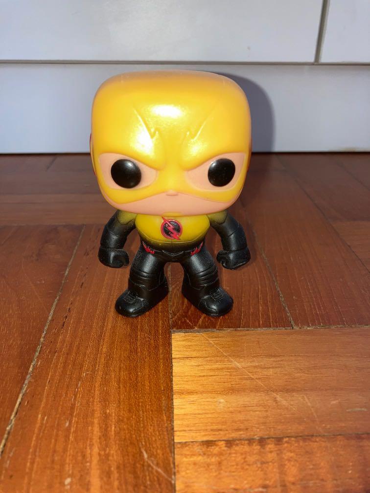 Reverse flash funko pop, Hobbies & Toys, Memorabilia & Collectibles ...