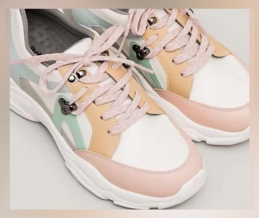Sepatu Adorable Project, Fesyen Wanita, Sepatu di Carousell