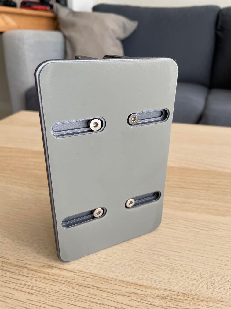 Vertical laptop stand meral, Computers & Tech, Parts & Accessories ...