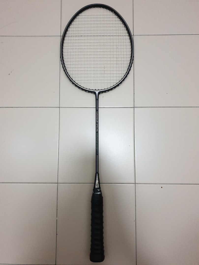 Yonex Carbonex 21 Special, Sports Equipment, Sports & Games, Racket & Ball Sports on Carousell