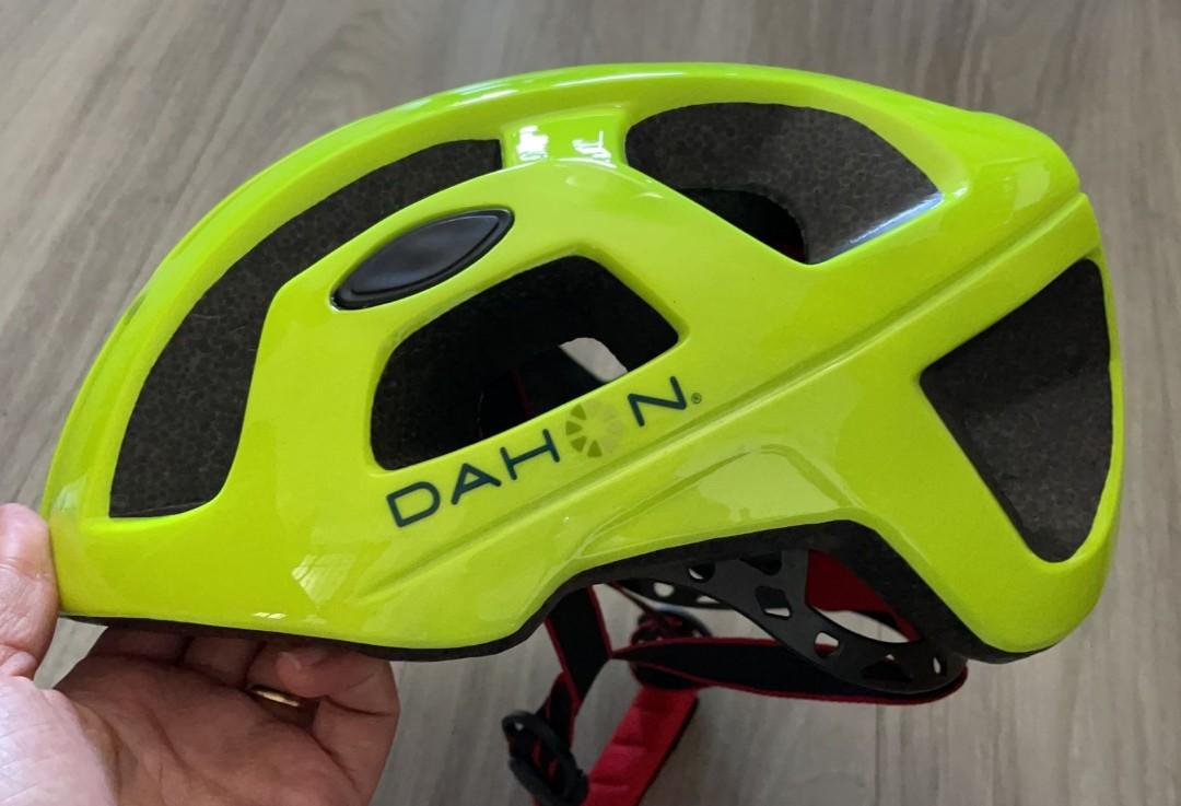 Dahon helmet, Sports Equipment, Bicycles & Parts, Parts & Accessories ...