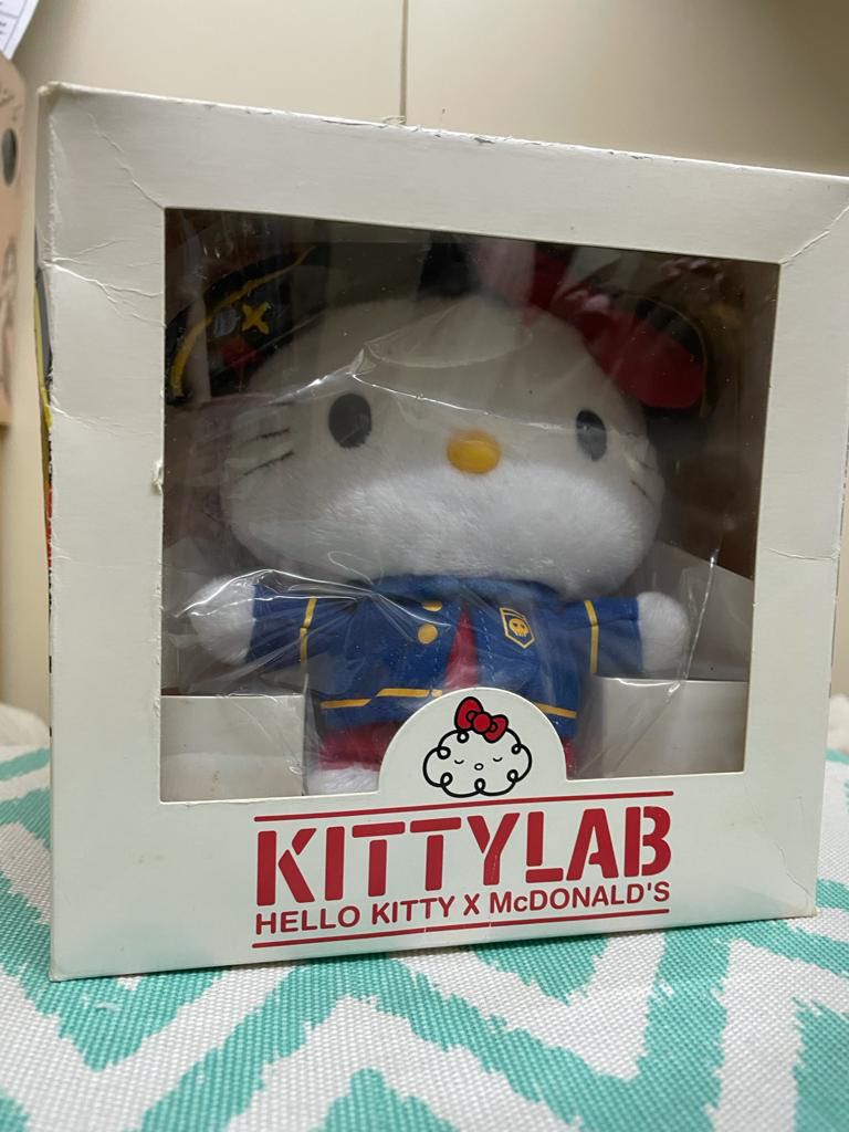 Hello Kitty kitty lab sanrio 絕版 公仔, 興趣及遊戲, 玩具 & 遊戲類 - Carousell