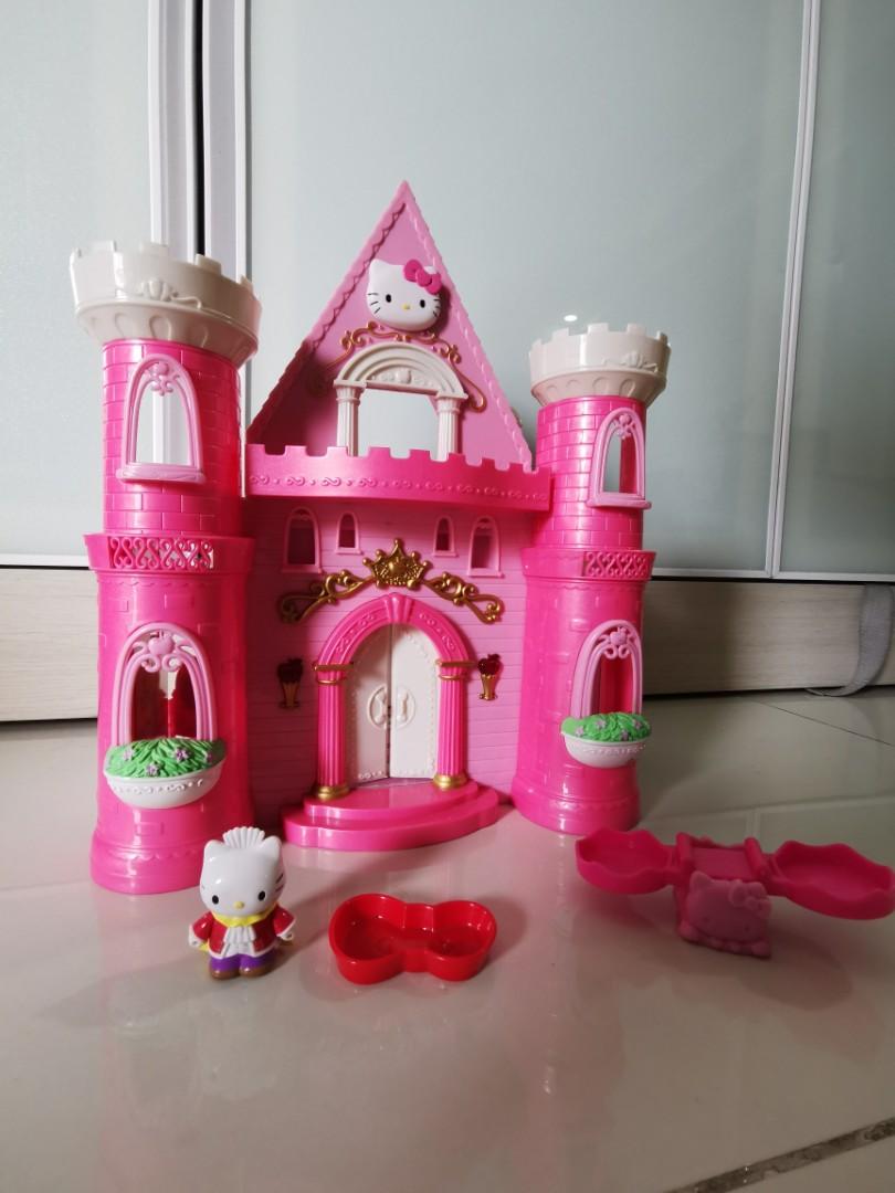 Hello kitty princess castle, Hobbies & Toys, Collectibles & Memorabilia ...