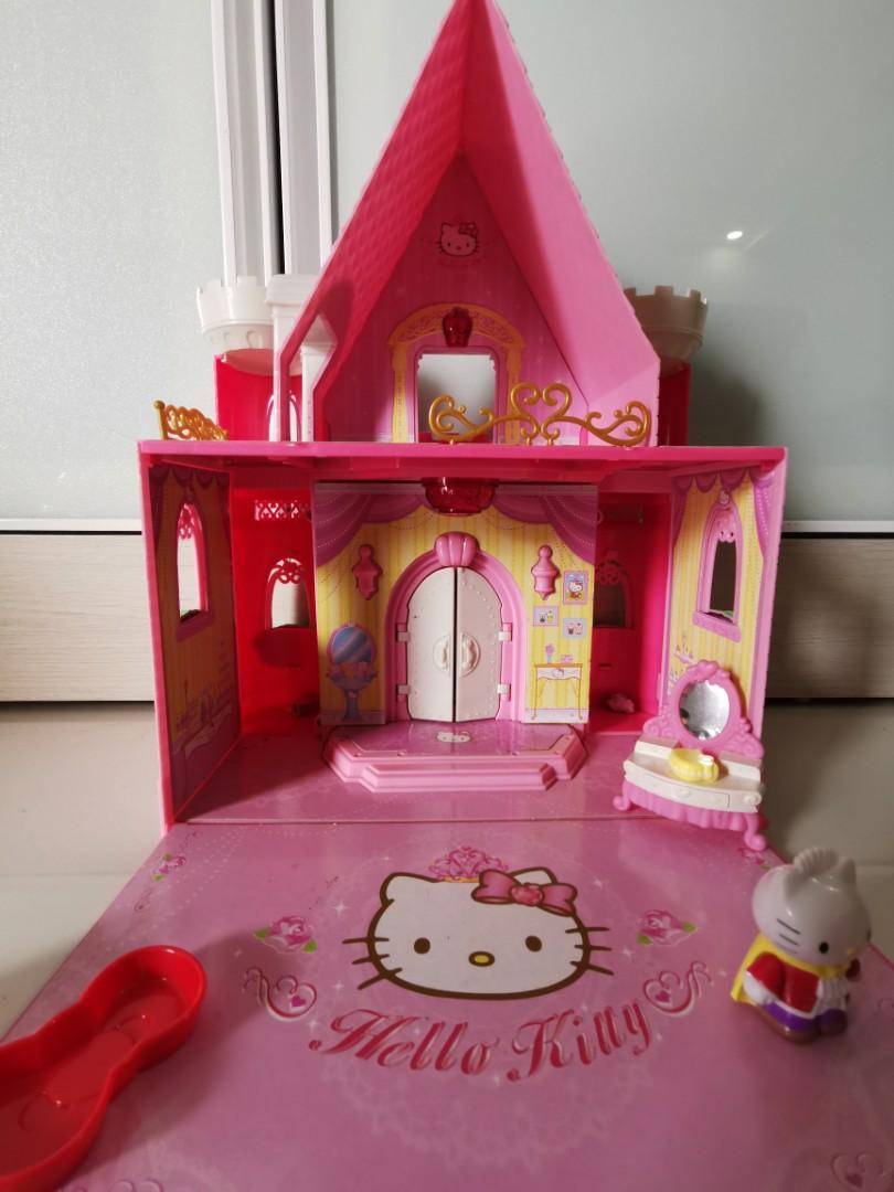 Hello kitty princess castle, Hobbies & Toys, Collectibles & Memorabilia ...