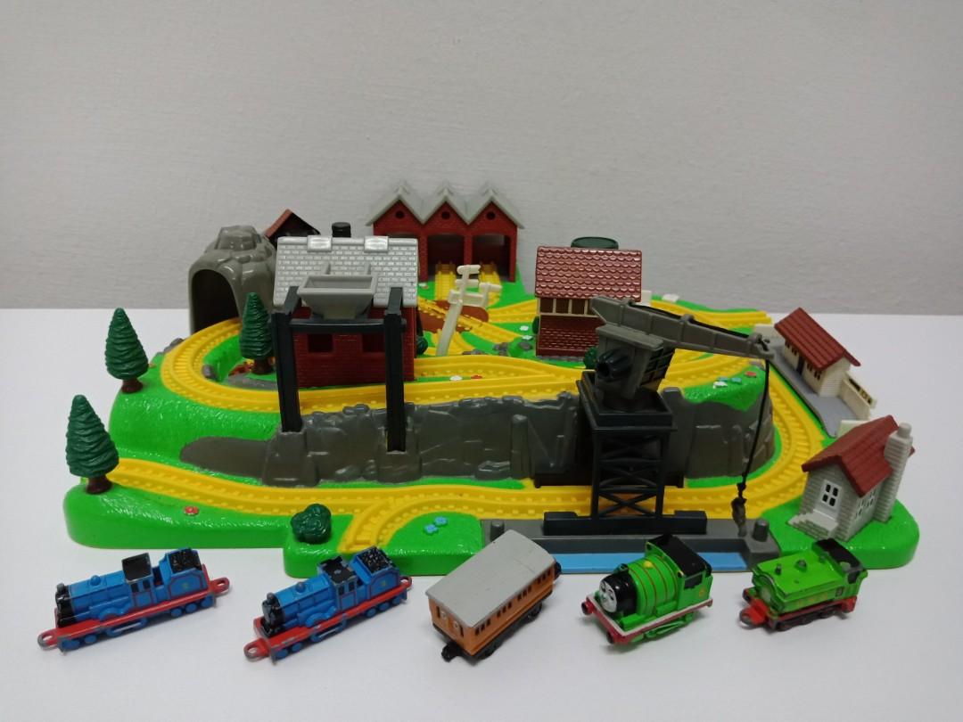 VINTAGE 1996 BLUEBIRD POLLY POCKET THOMAS THE TANK ENGINE & FRIEND RARE ...