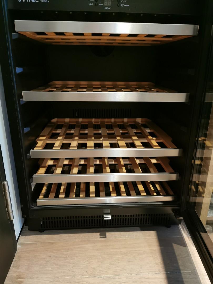 Vintec wine fridge, TV & Home Appliances, Kitchen Appliances, Wine ...