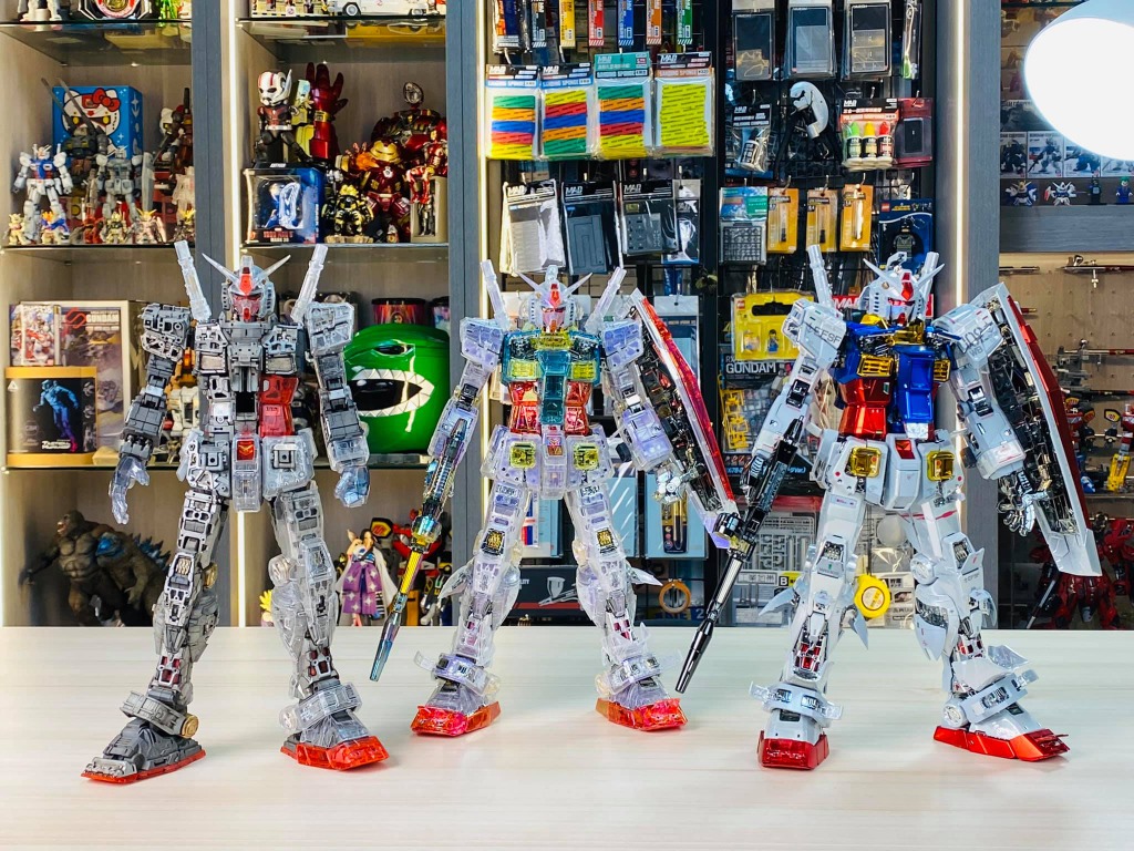 Bandai gunpla PGU PG Unleashed 1/60 RX-78-2 Gundam and Premium Bandai Clear Color Body, Hobbies ...
