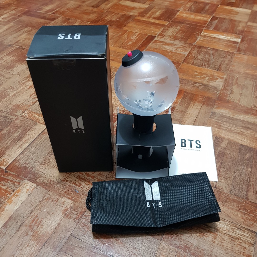 BTS ARMY BOMB VER. 3/ 3RD VERSION, Hobbies & Toys, Memorabilia ...