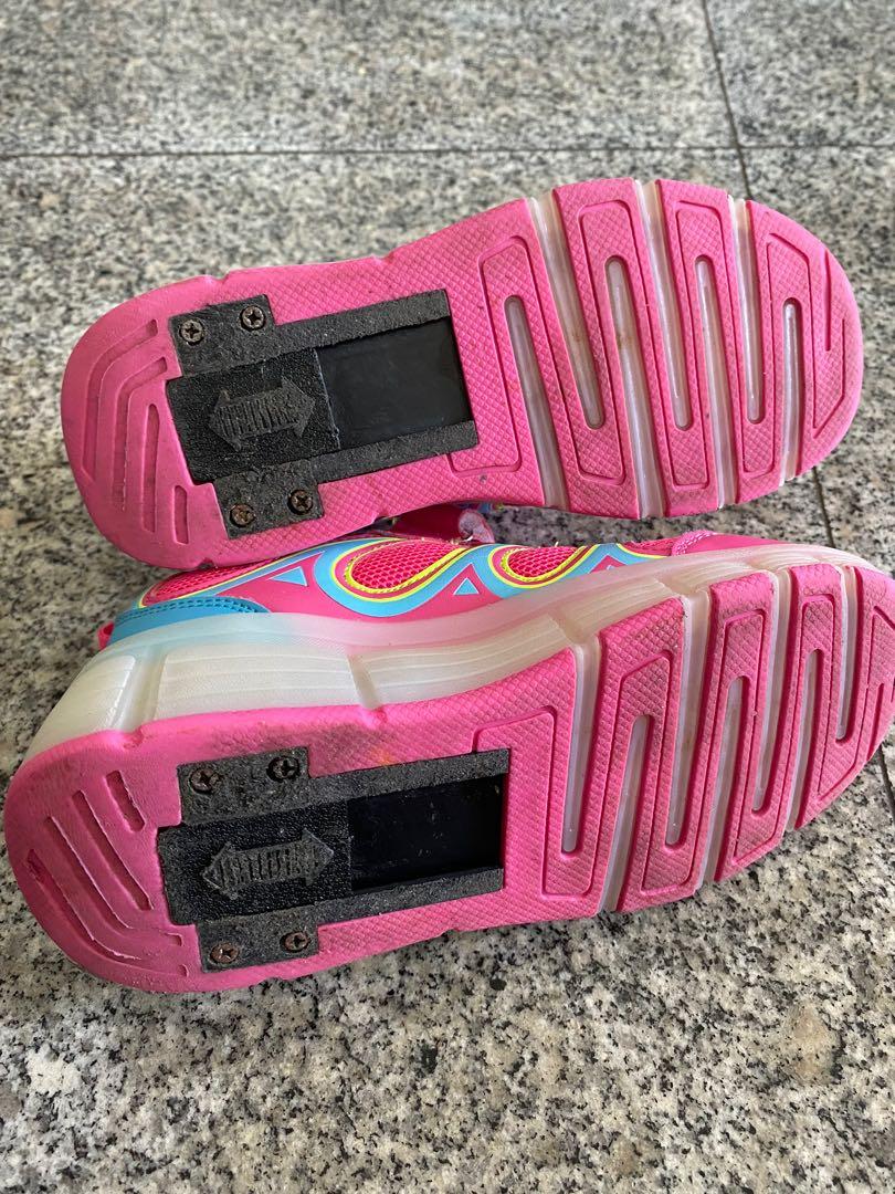 Chargeable lightning wheel shoes for kids., Babies & Kids, Babies ...