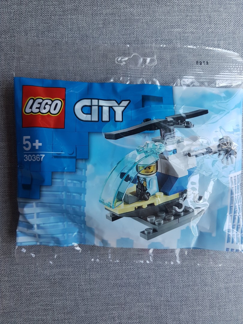LEGO City Police Helicopter Polybag 30367, Hobbies & Toys, Toys & Games ...