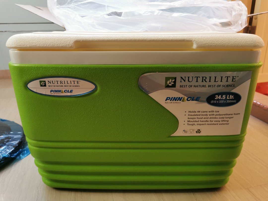 Pinnacle Cooler Box, Furniture & Home Living, Home Improvement ...