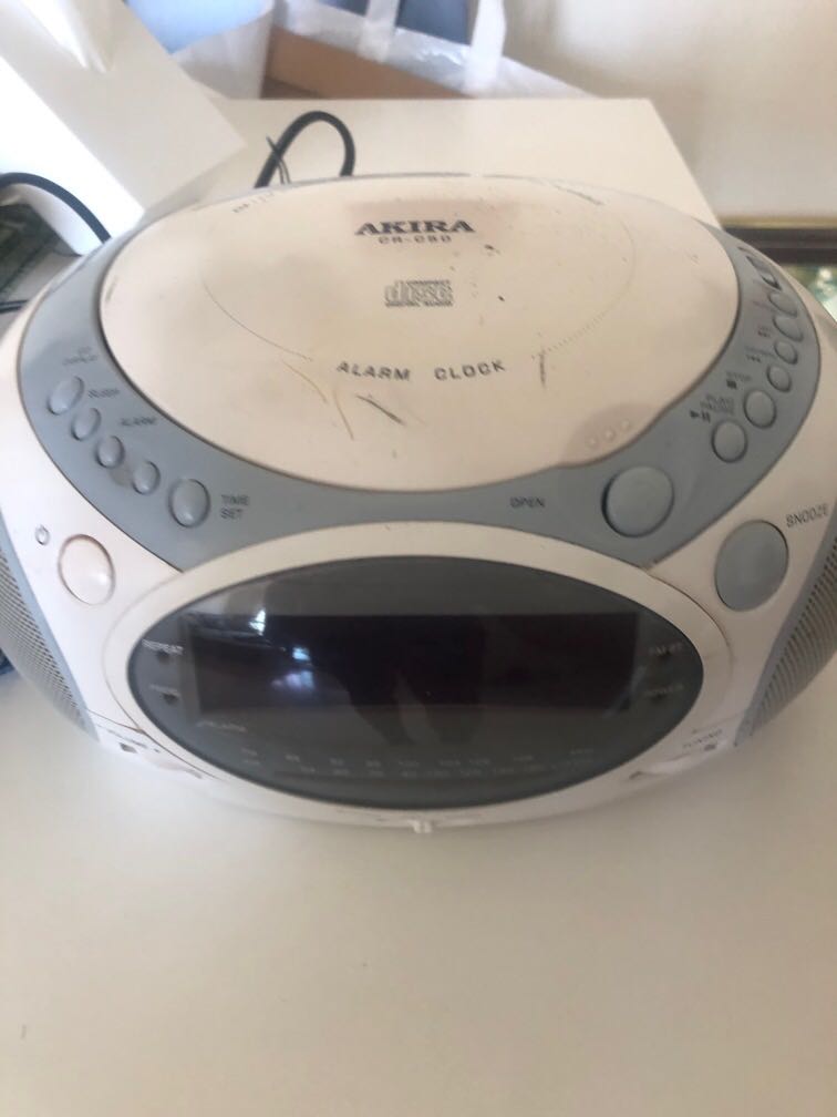 Vintage Akira CD and Radio player + alarm clock, Audio, Portable Music ...
