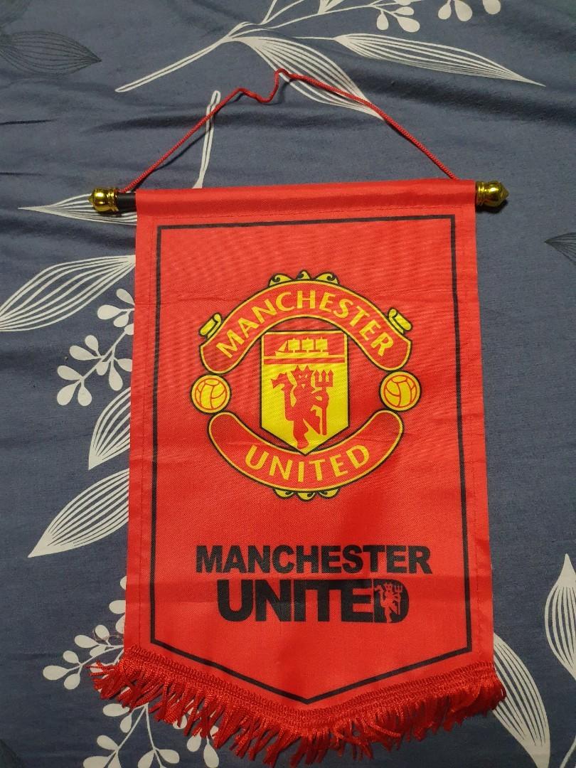 Vintage Manchester united banner, Hobbies & Toys, Memorabilia ...