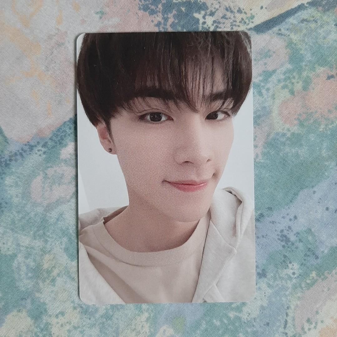wayv with little friends xiaojun photobook pc, Hobbies & Toys ...