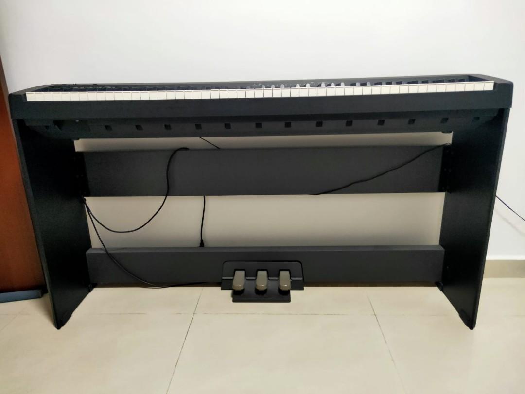 Yamaha P48 88 key electronic piano, Hobbies & Toys, Music & Media, Musical Instruments on Carousell