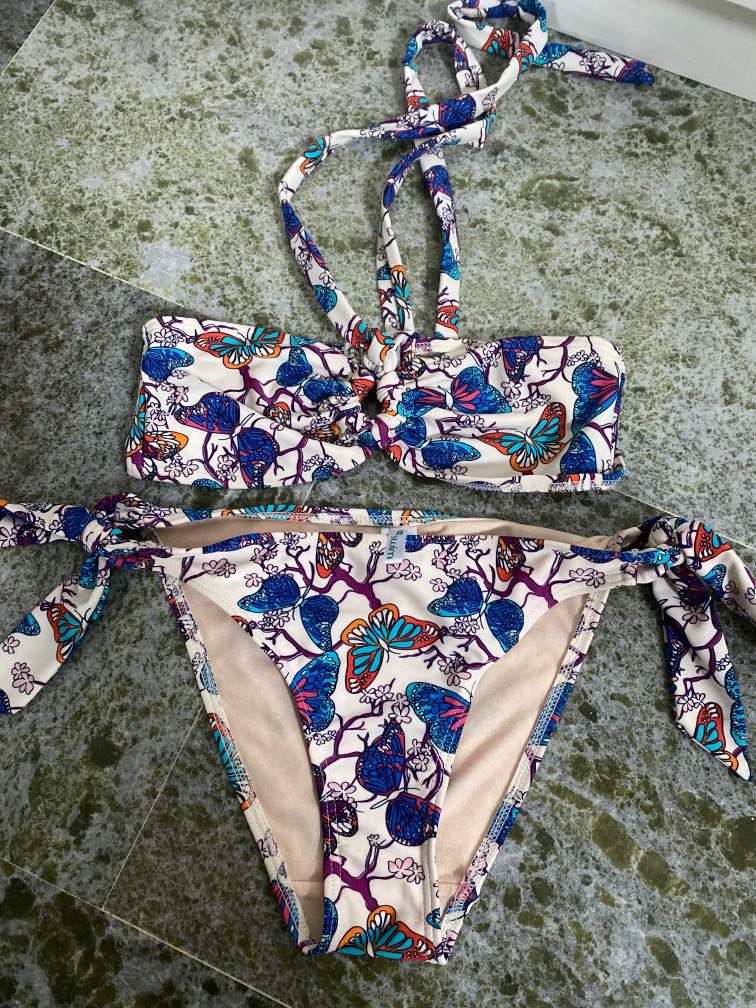 ASOS bikini, Women's Fashion, Swimwear, Bikinis & Swimsuits on Carousell