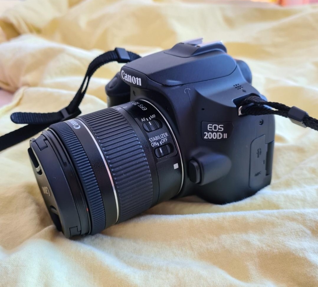 Canon 200D Mark II Dslr Camera, Photography, Cameras on Carousell