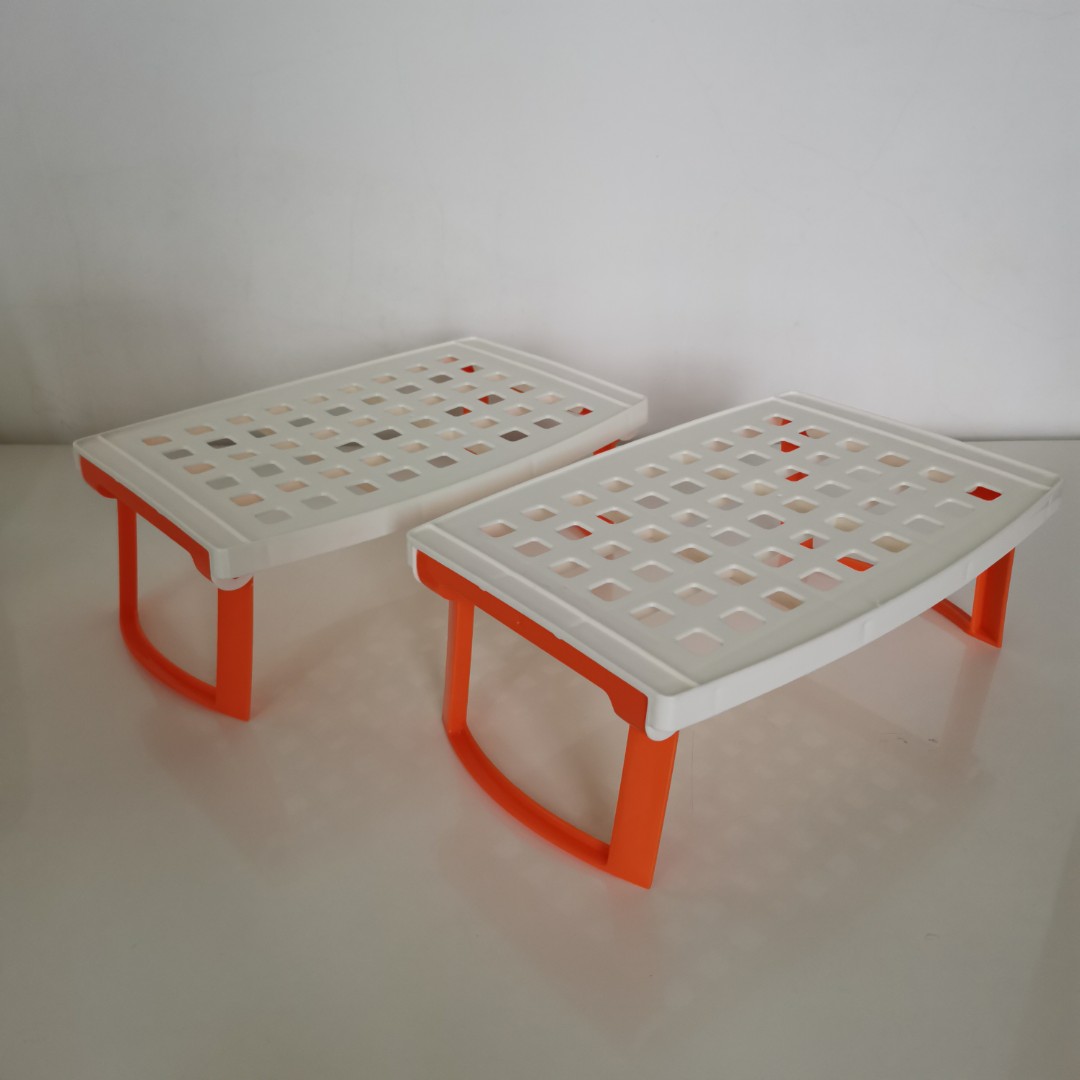 DAISO Rack for microwave / plates, Furniture & Home Living, Kitchenware ...