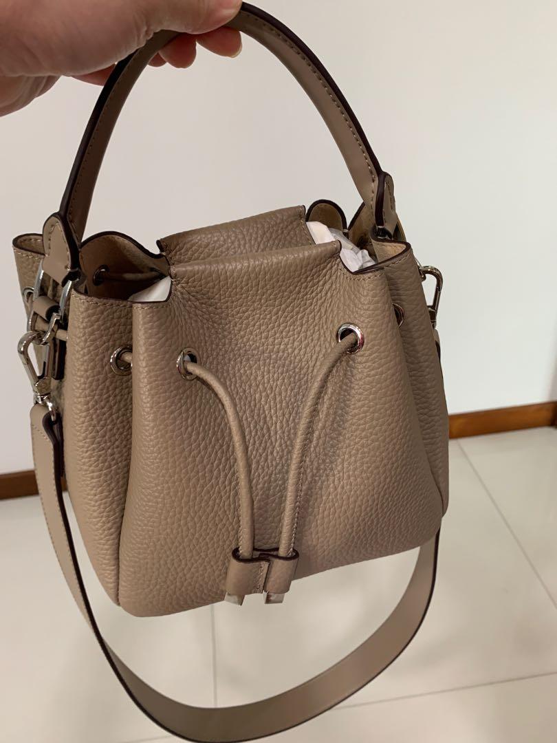 Evoly & Bloom Cowhide Leather Bag, Luxury, Bags & Wallets on Carousell