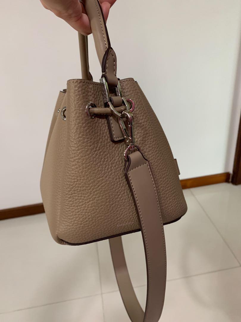 Evoly & Bloom Cowhide Leather Bag, Luxury, Bags & Wallets on Carousell