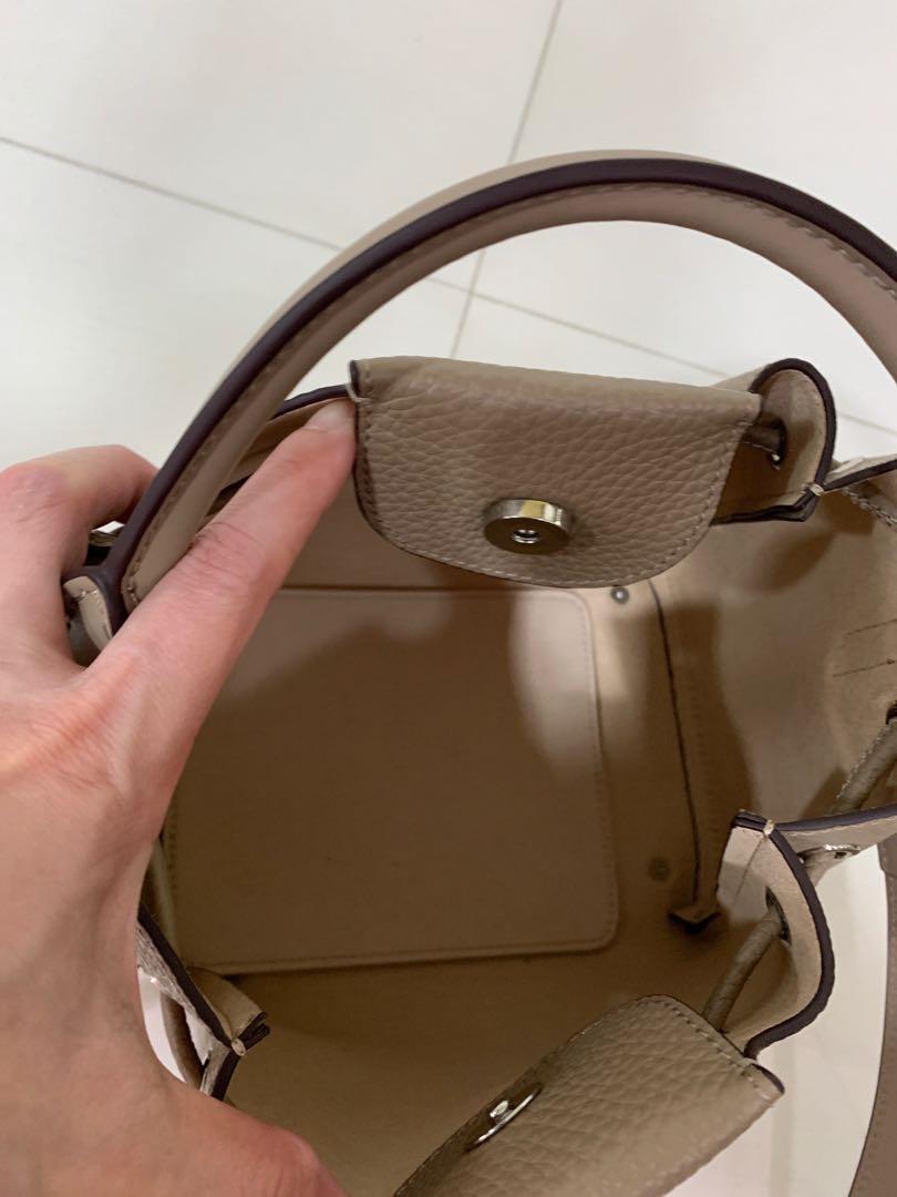 Evoly & Bloom Cowhide Leather Bag, Luxury, Bags & Wallets on Carousell