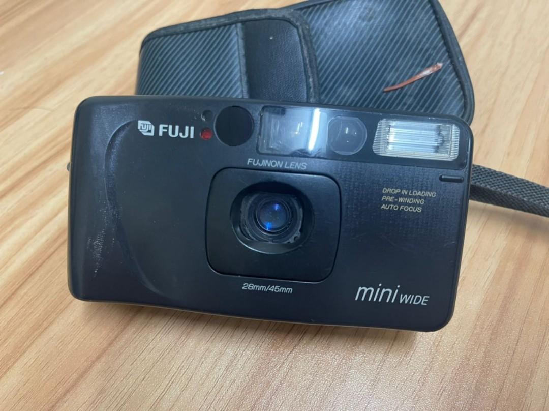 Fuji old camera faulty, Photography, Cameras on Carousell