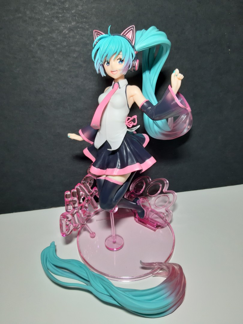 Hatsune Miku: Happy Cat Ver. (Birthday 2021, AMP Figure), Hobbies ...