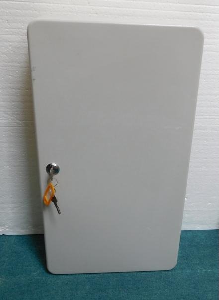 HELIX KEY BOX 鎖匙箱, 傢俬＆家居, 其他, 家居改善及收納用品 - Carousell