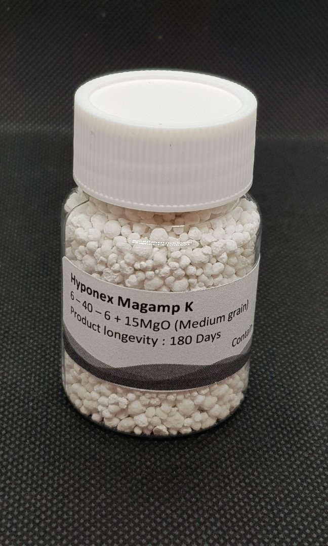 Hyponex magamp k, Furniture & Home Living, Gardening, Garden Soil ...