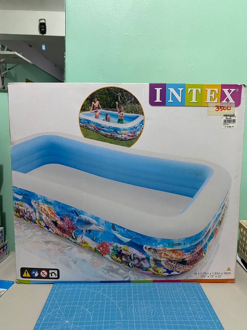 Intex inflatable swimming pool, Hobbies & Toys, Toys & Games on Carousell